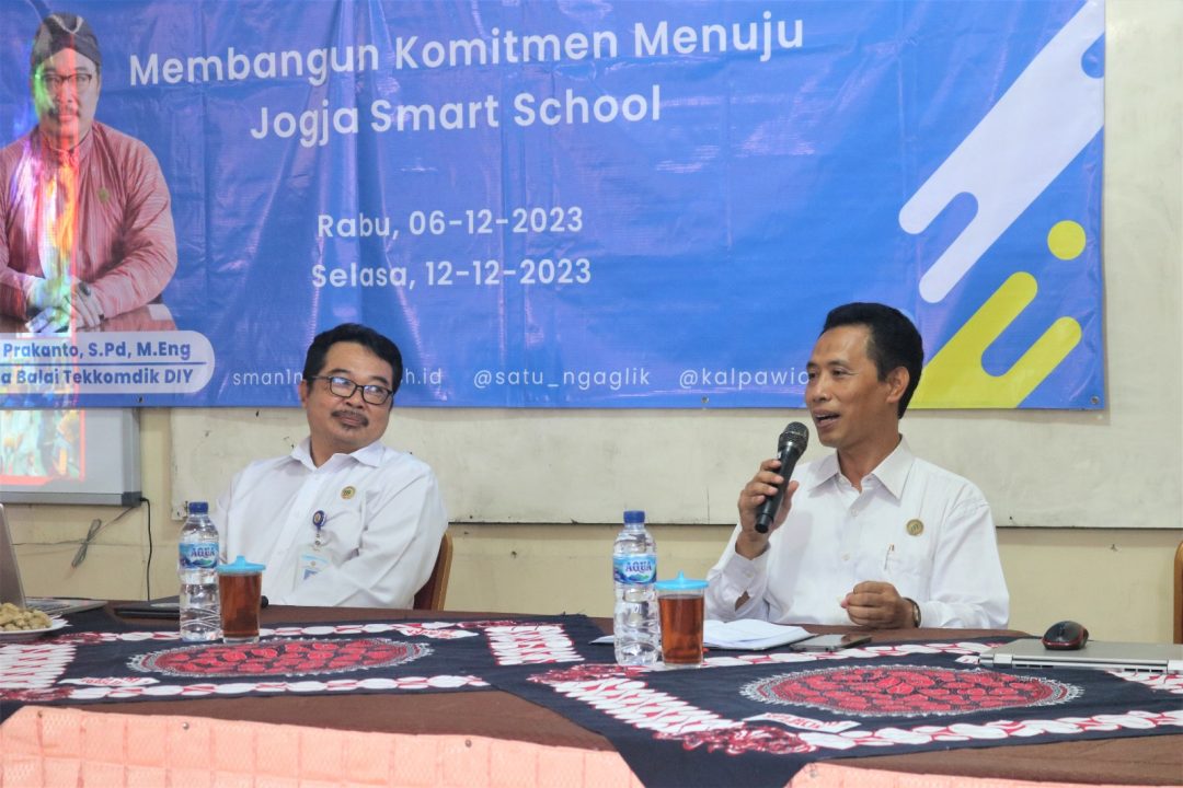 ACHIEVEMENT MOTIVATION TRAINING (AMT) BERTEMA MEMBANGUN KOMITMEN MENUJU ...